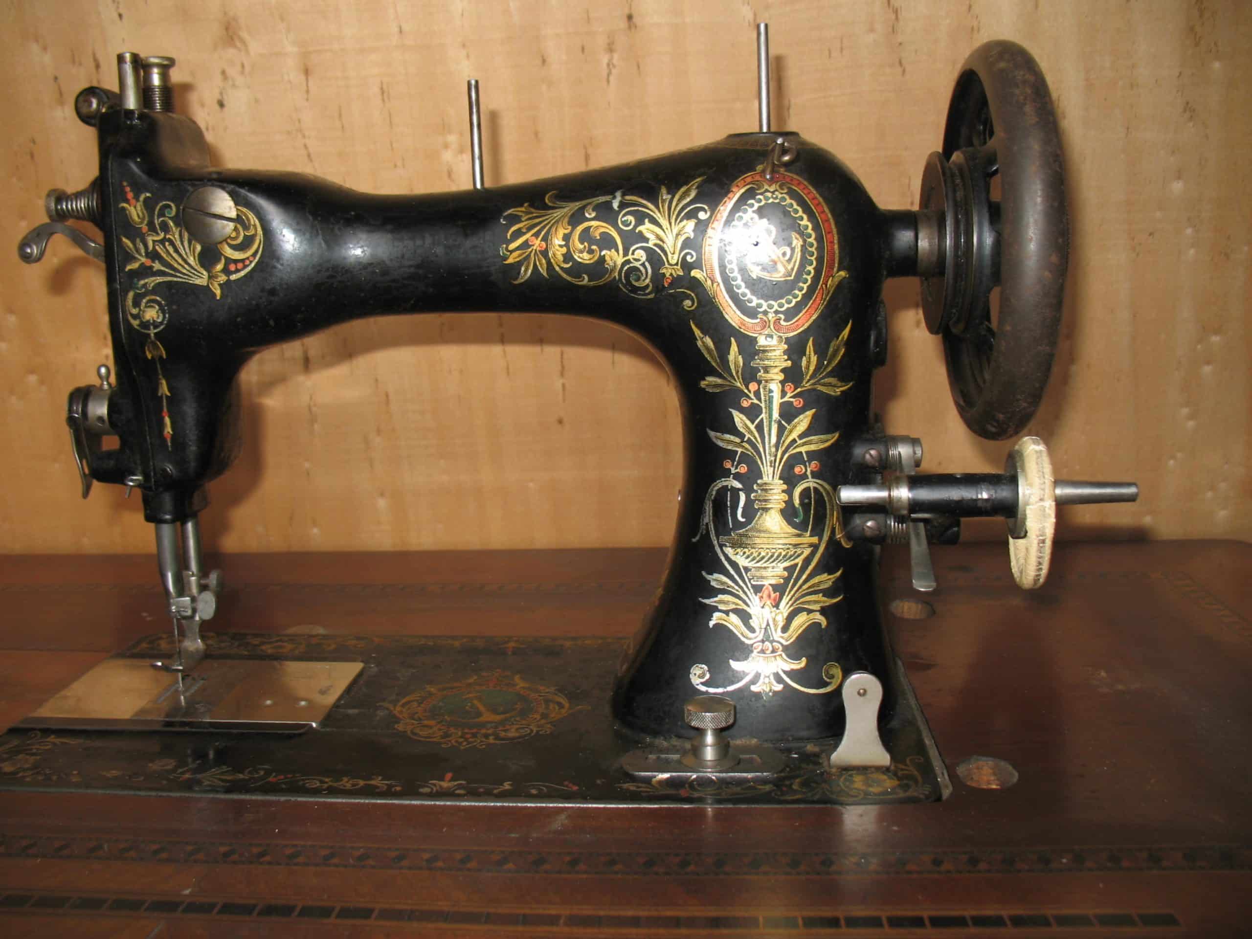 Machine à coudre : tous les conseils et astuces pour faire le bon choix